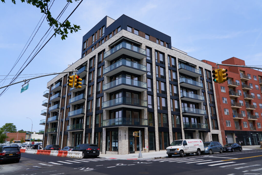 uPVC vs Wooden Windows: Which is Best For Your Project? – Vistaza